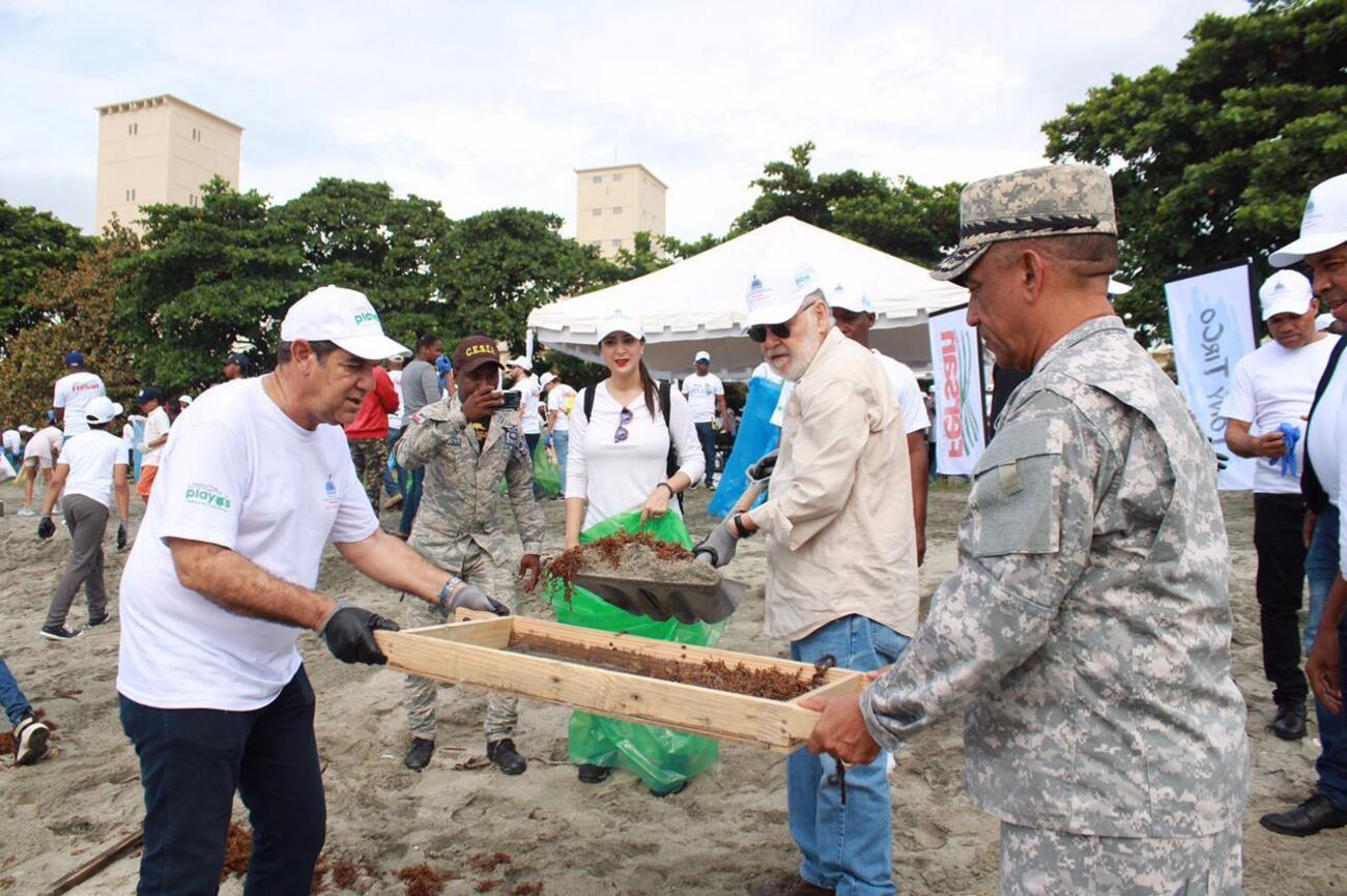 Ministerio de Medio Ambiente interviene 160 playas y riberas de ríos en ...