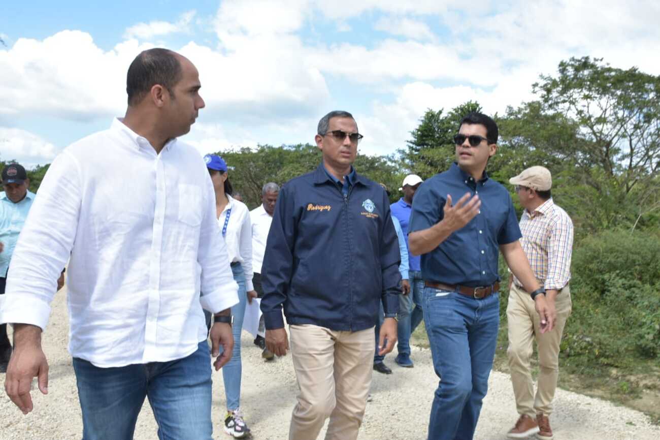 INAPA supervisa trabajos en nuevo acueducto de Haina en San Cristóbal ...