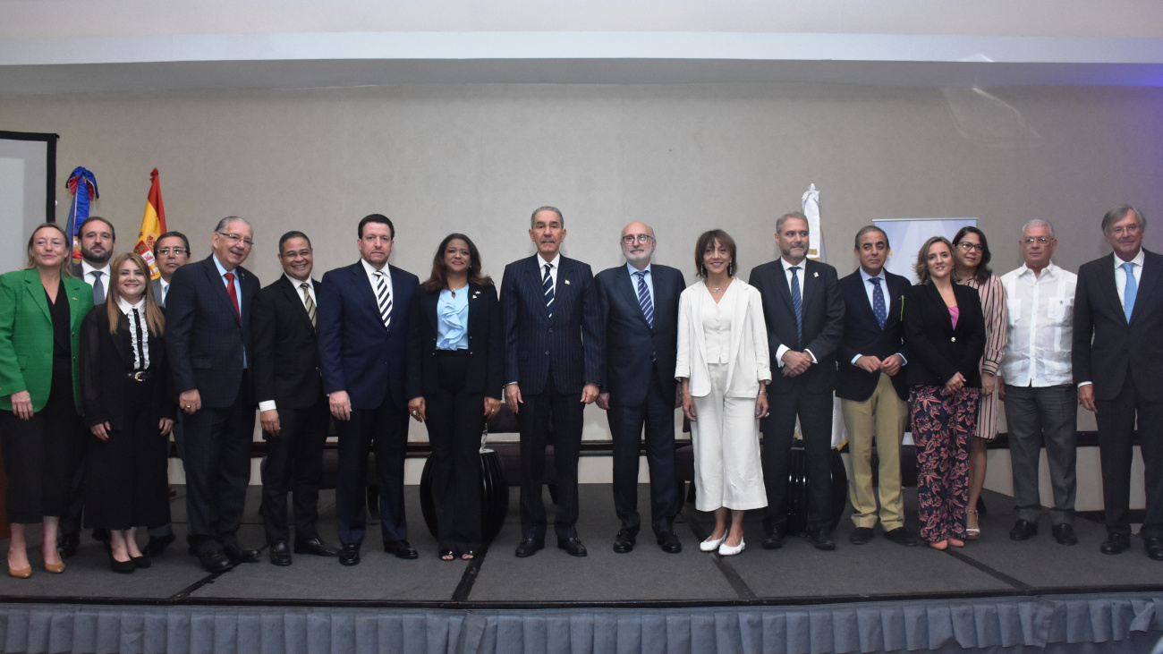 MESCyT auspicia jornada “Situación y perspectivas de la cooperación ...